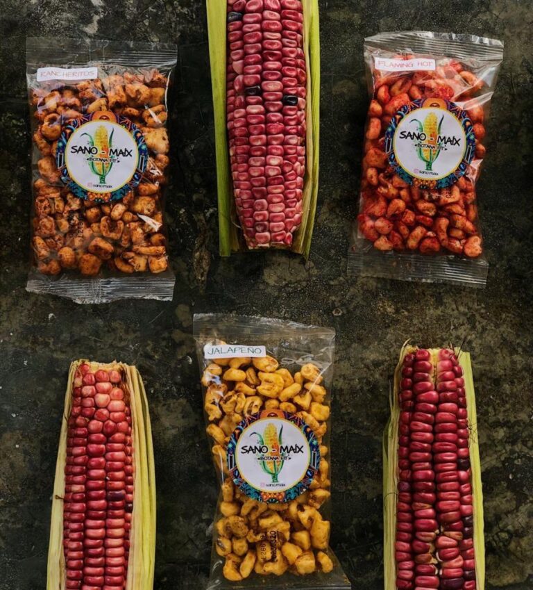 Maíz inflado al vapor 12 pack/ 50 gr cada una - What The Health!